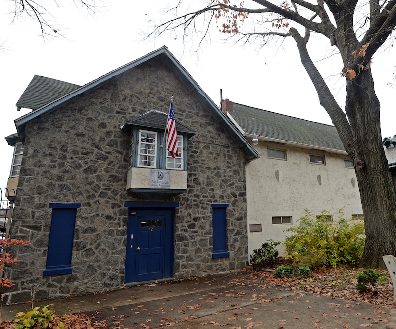 Self-Guided Walking Tour Boathouse Row | Boathouse Row – The Book